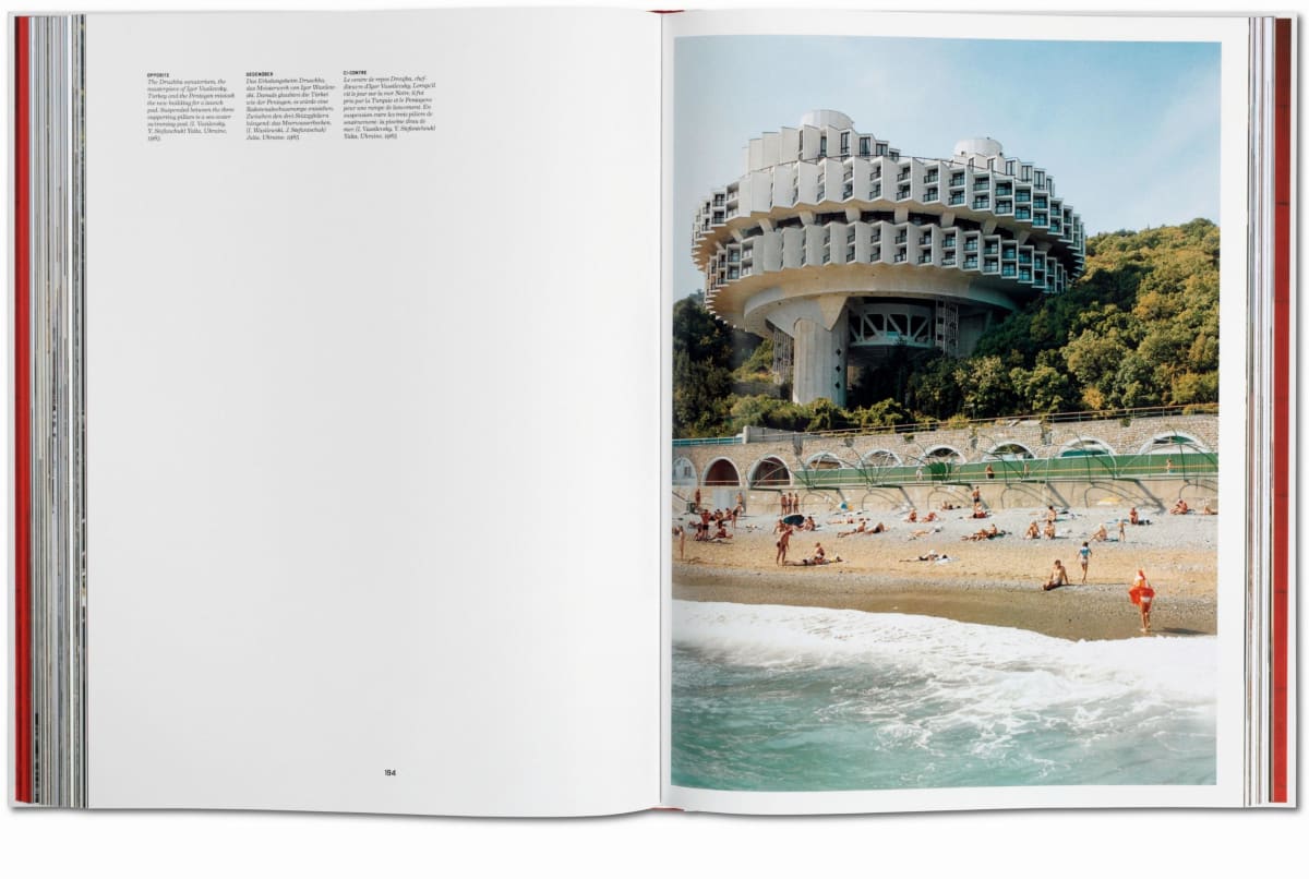Frédéric Chaubin. CCCP. Cosmic Communist Constructions Photographed
