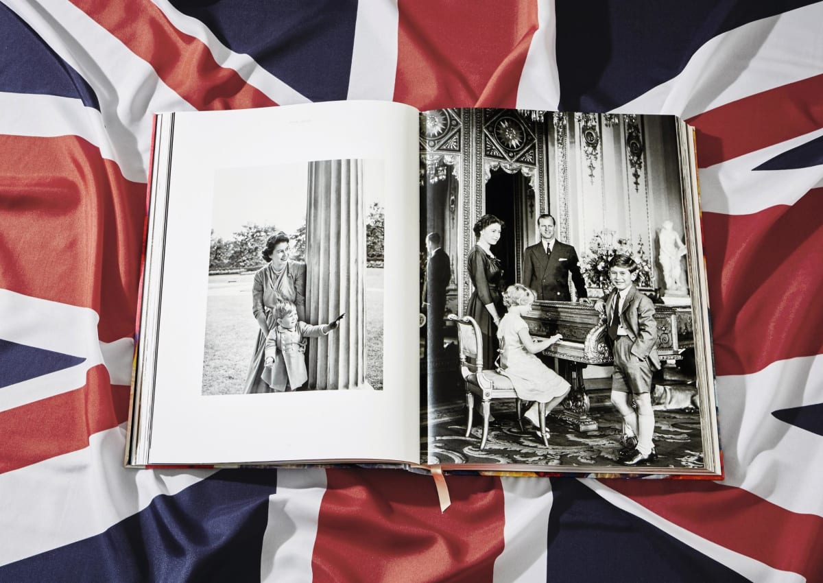 Her Majesty. Vivienne Westwood Edition No. 1–500. Harry Benson ‘Royal ...