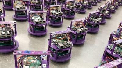 Algorithm Helps Swarming Robots Avoid Collisions Tech Briefs