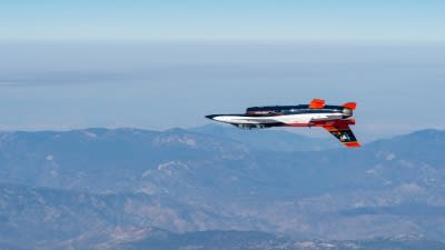 AI Pilots X-62A in First Aerial Dogfight - Mobility Engineering Technology