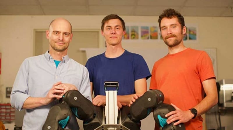 AI Teaches Robot to Learn to Walk - Tech Briefs