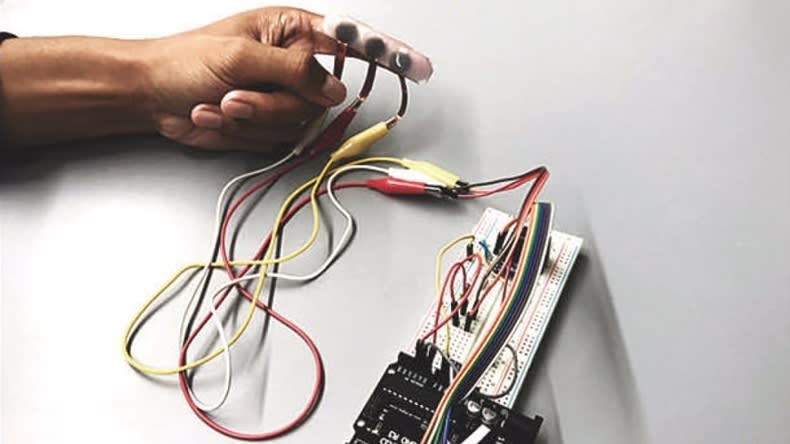 Miniature Data Recorder - Mobility Engineering Technology
