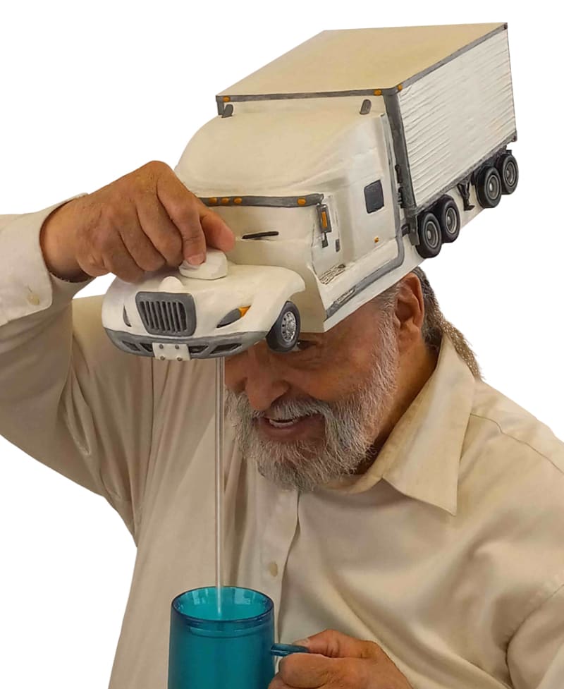 RoFo EIGHTEEN-WHEELER BevDisHeadgear Beverage Dispenser - Create the Future