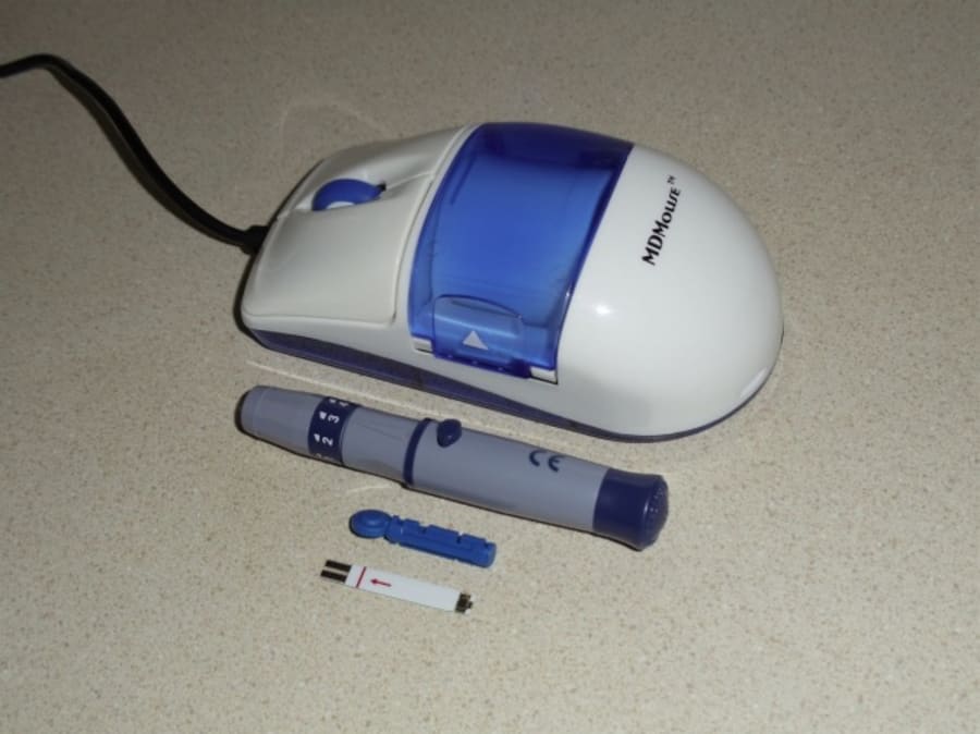 Mouse Controller for Home Medical Measurements
