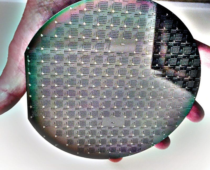 SOLVING THE INTERCONNECT CHALLENGE: How to Bring Flexibility to ...