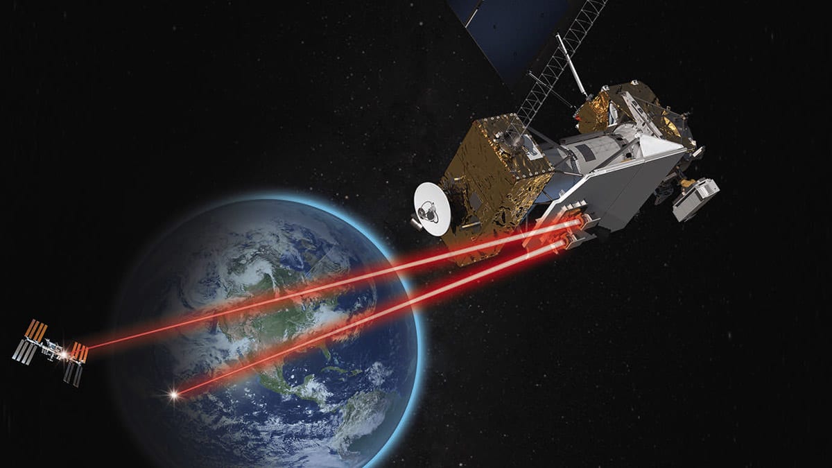 Communicating Via Long-Distance Lasers - Mobility Engineering Technology