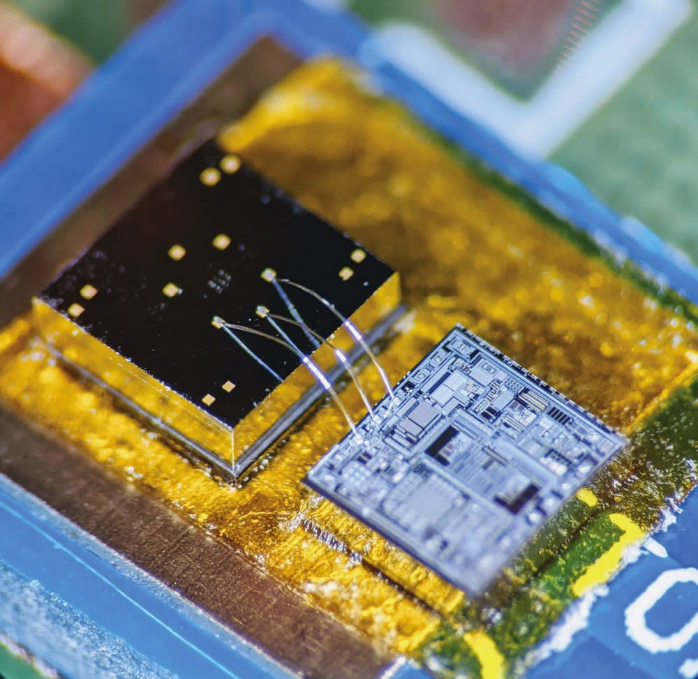 Miniature Lung-Heart Sensor on a Chip - Tech Briefs