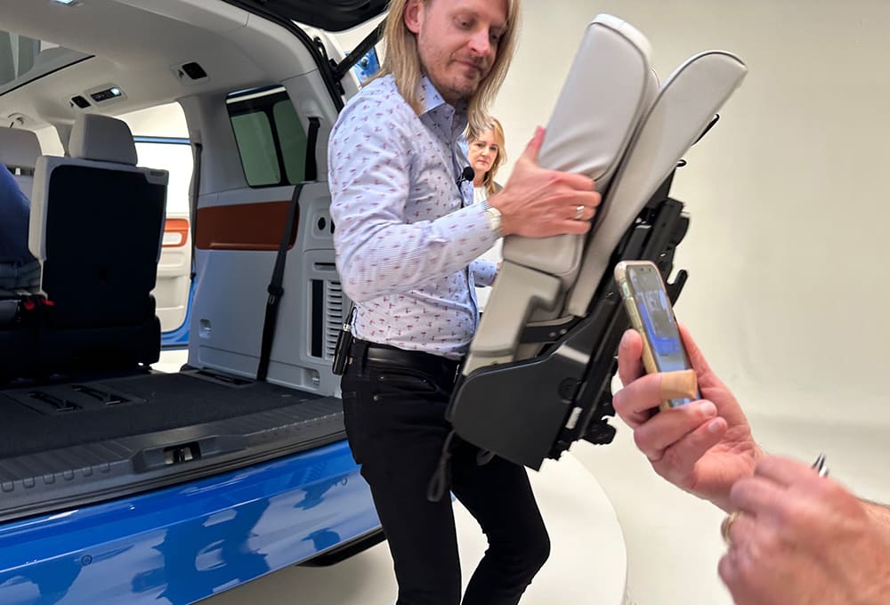 VW Introduces Singular ID.Buzz in Three-Row Layout - Mobility ...