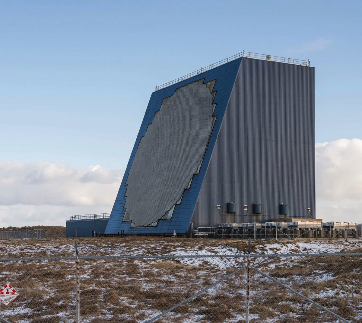 Making Fully Digital Beamforming for Radar and Electronic Warfare ...