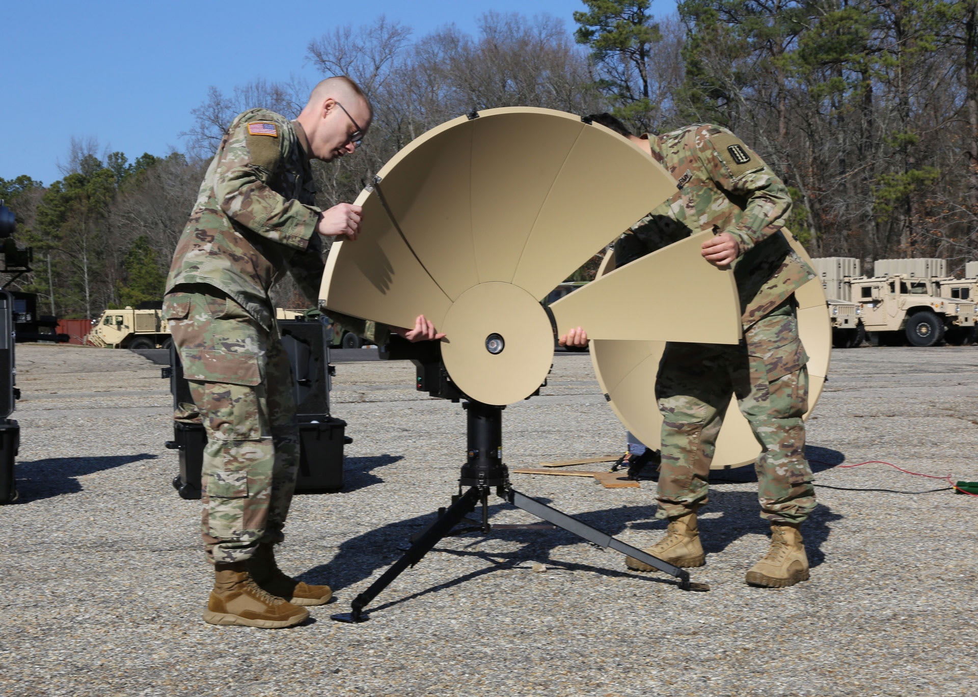 Army Begins Satcom as a Service Evaluation - Mobility Engineering ...