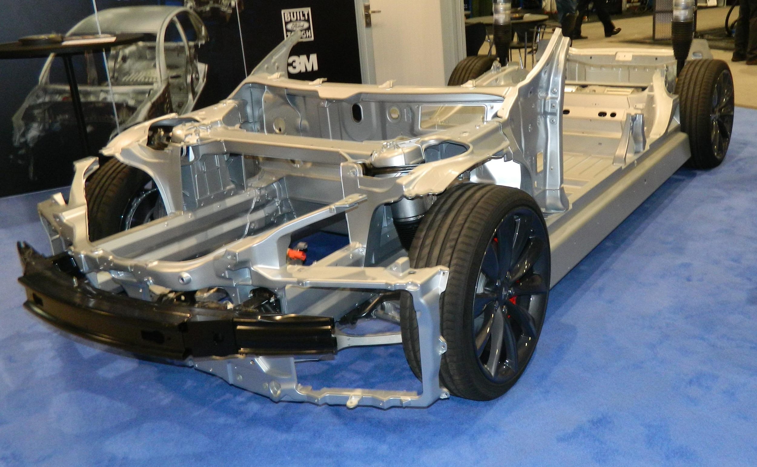 2015 F-150 Aluminum Body Creates Challenge for Auto Body Shops ...