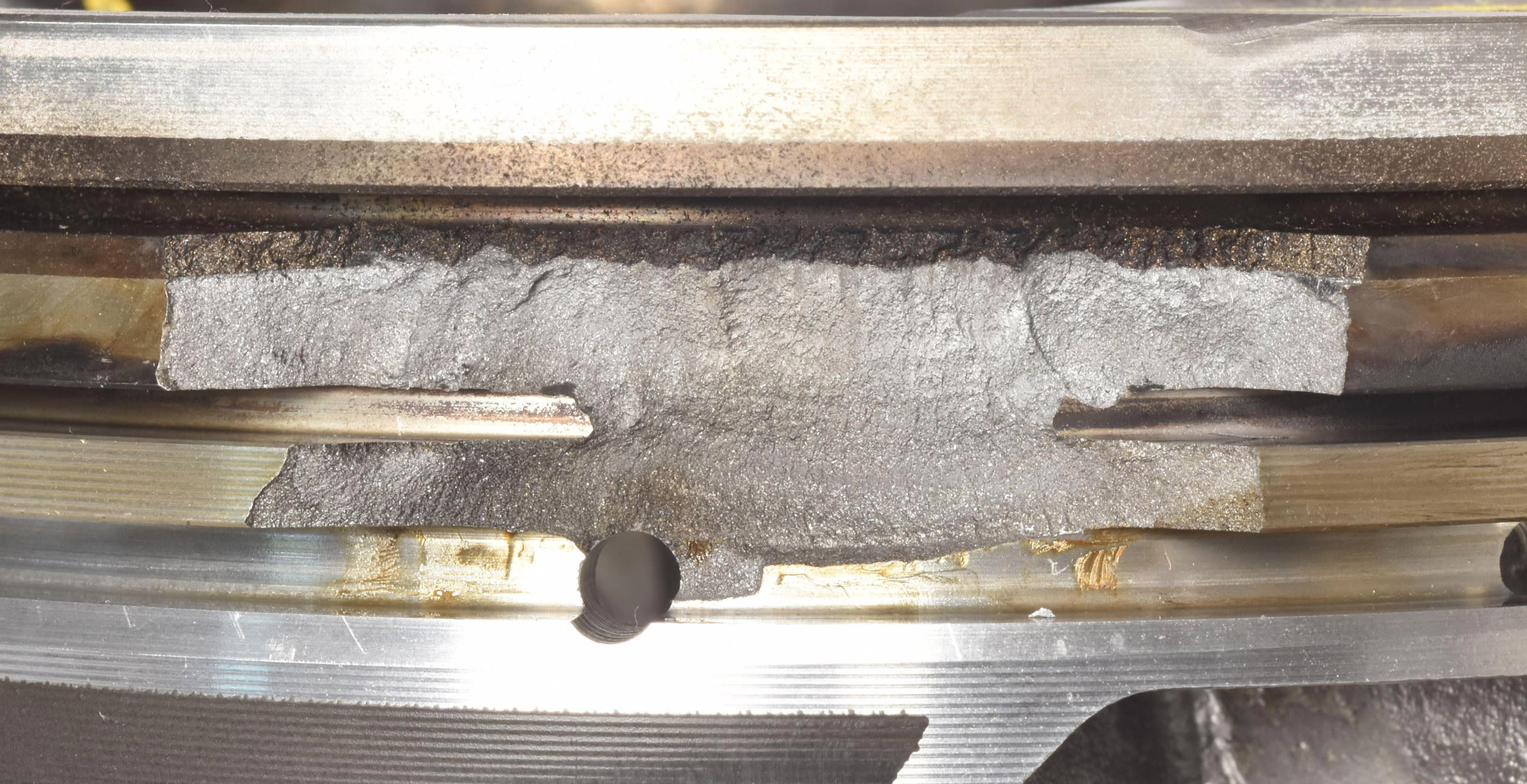 Mahle Tests for 'Mega Knock' in Downsized Boosted Engines - Mobility ...