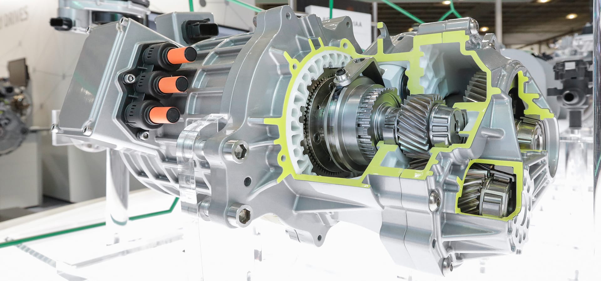 Top Transmission Engineers Project Big Future for E-Axles, Advanced ...