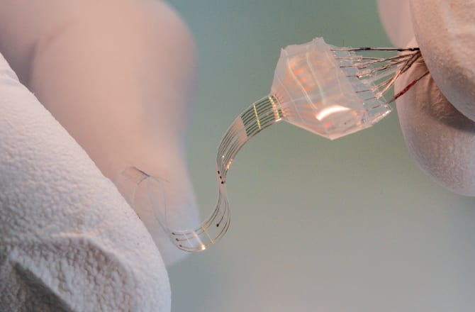 Spinal Implant May Combat Paralysis - Medical Design Briefs