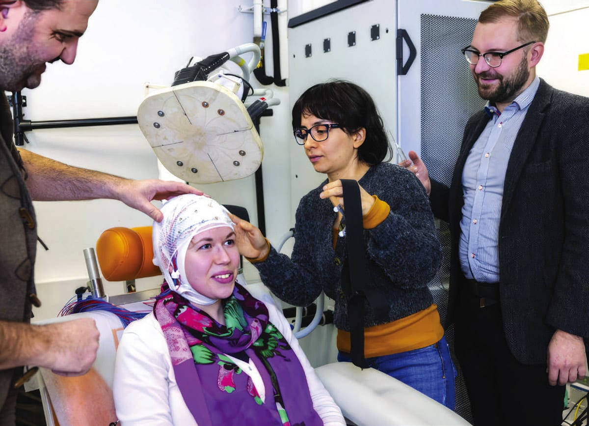 Brain Computer Interface Helps Immobilized Patients Control Devices ...