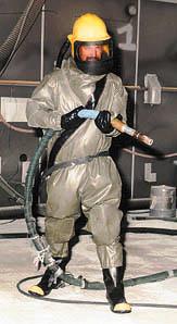 Improved Suit for Protection During Abrasive Blasting - Tech Briefs