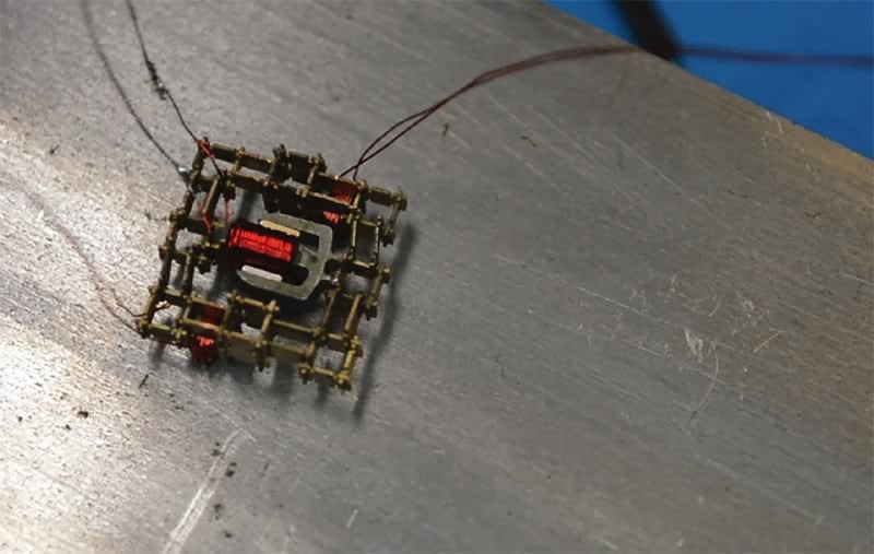 Tiny “Walking” Motor Moves in Discrete Mechanical Steps - Tech Briefs