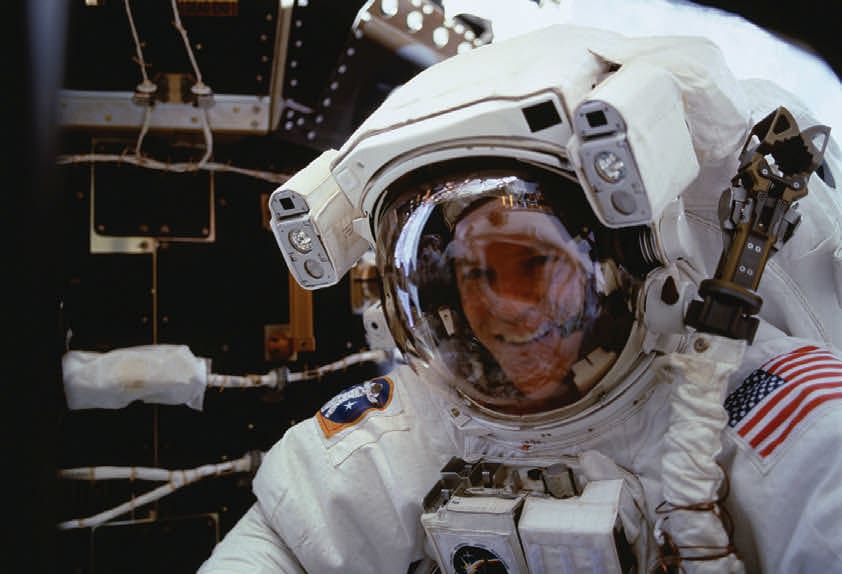 Astronaut Experience Inspires Single-Handed Drone Flight Controller ...