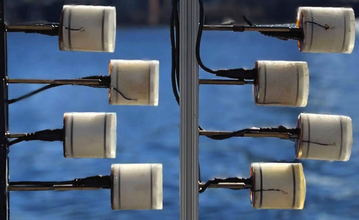 Ultra-Low-Power Underwater Communication Device - Tech Briefs