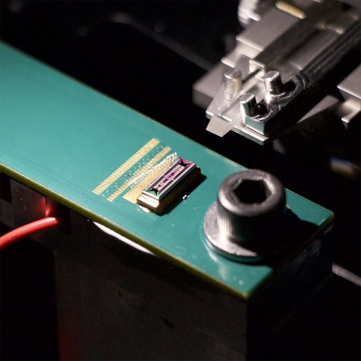 Light-Based Computing Scheme Reduces Power Needed to Mine ...