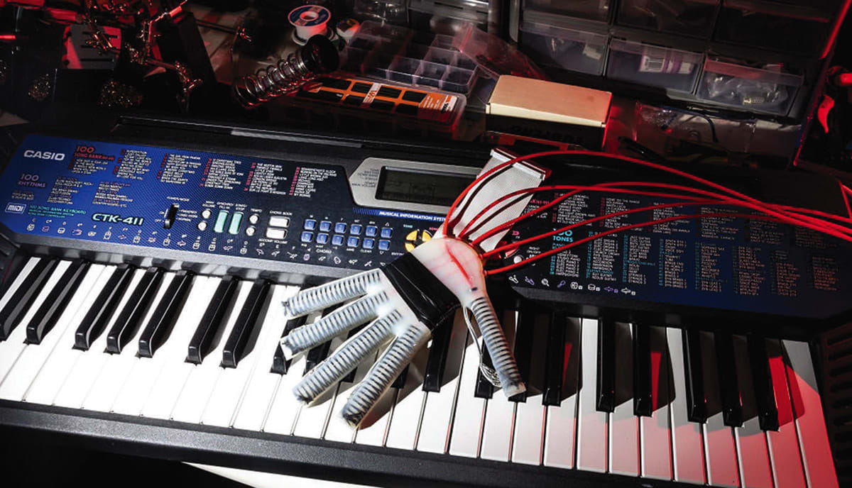 A Soft Robotic Hand Uses AI to Improve Hand Dexterity - Tech Briefs