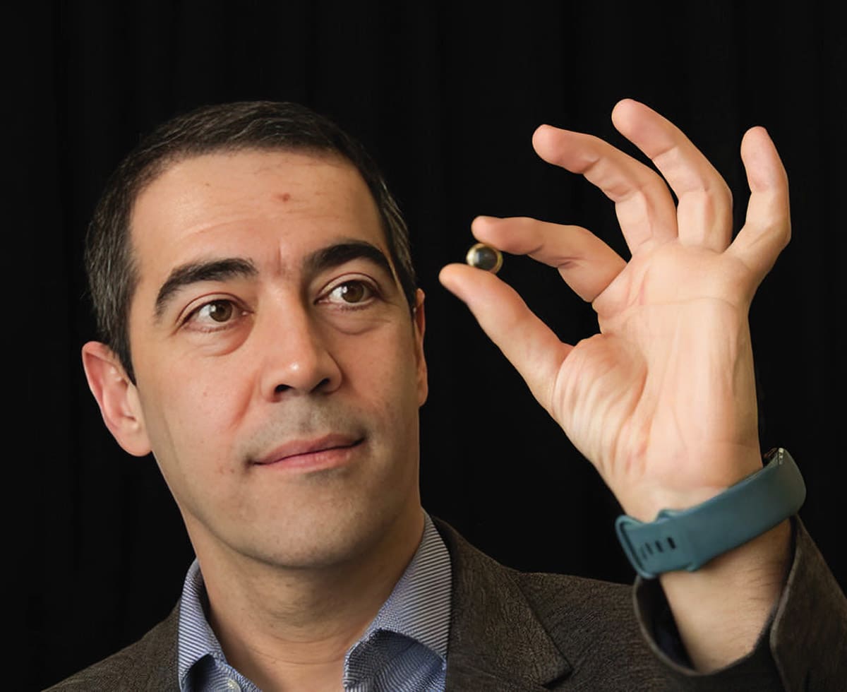 Smart Contact Lenses to Diagnose Glaucoma - Tech Briefs