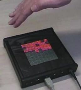 Extensible Light-Sensing LED Array - Tech Briefs