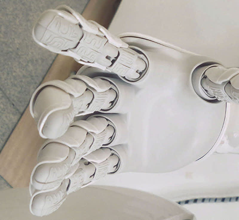 Human-Like Hands with Flexible, Hybrid Pneumatic Actuators - Tech Briefs