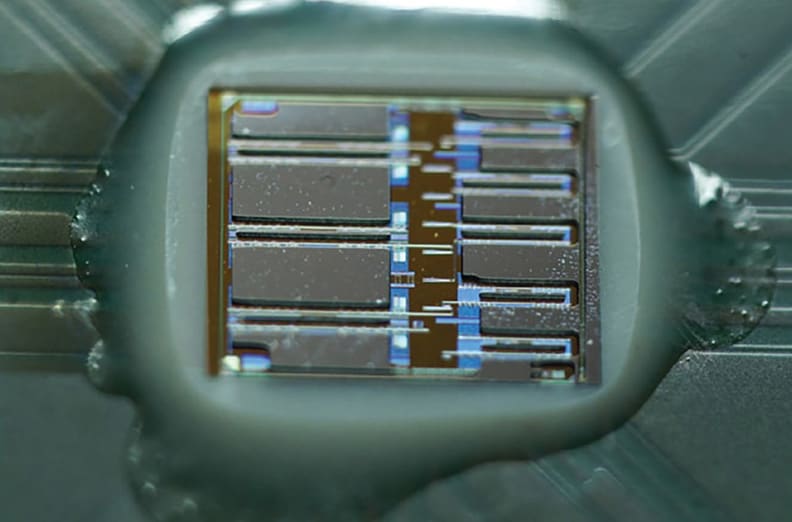 Photonic Communication Comes to Computer Chips - Tech Briefs