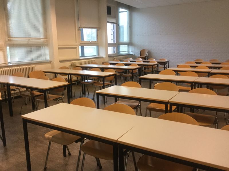 00.15 - classroom - KULag