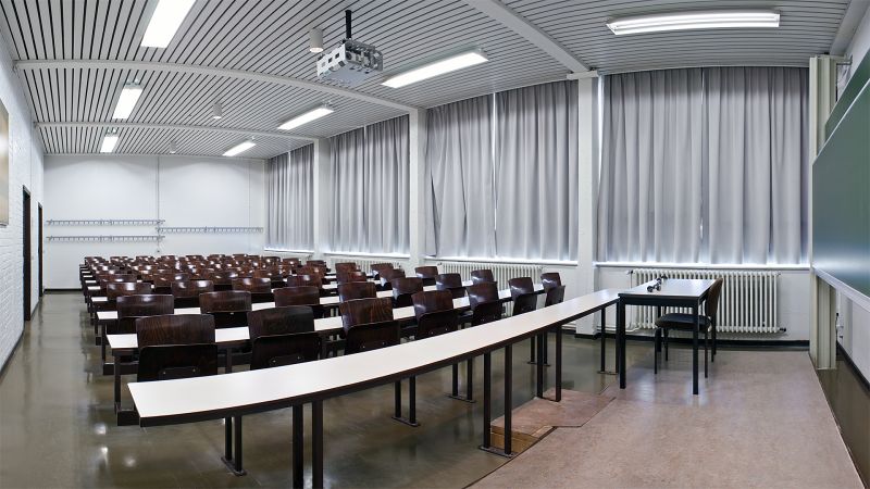 01.01 - classroom - KULag