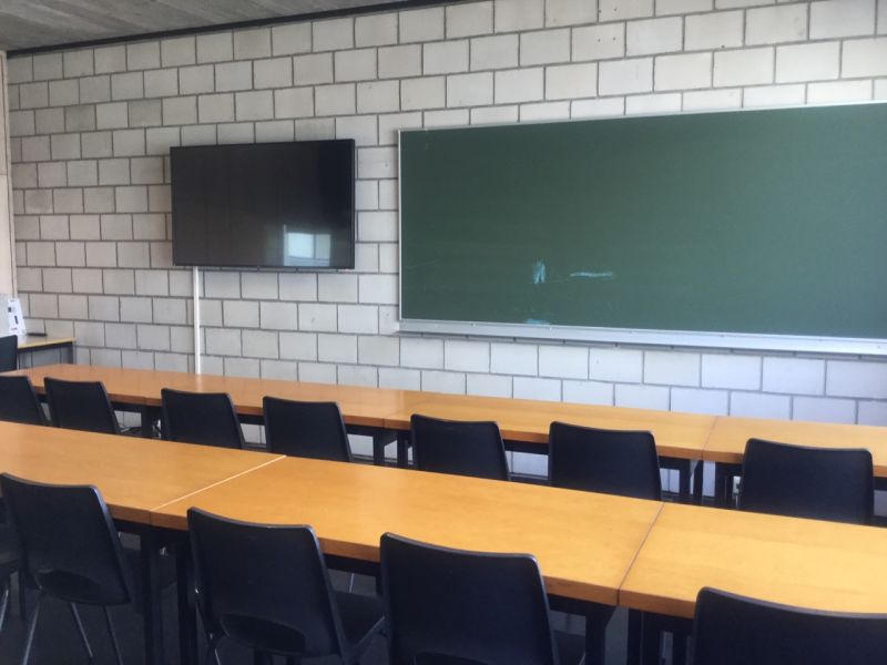00.124 - classroom - KULag