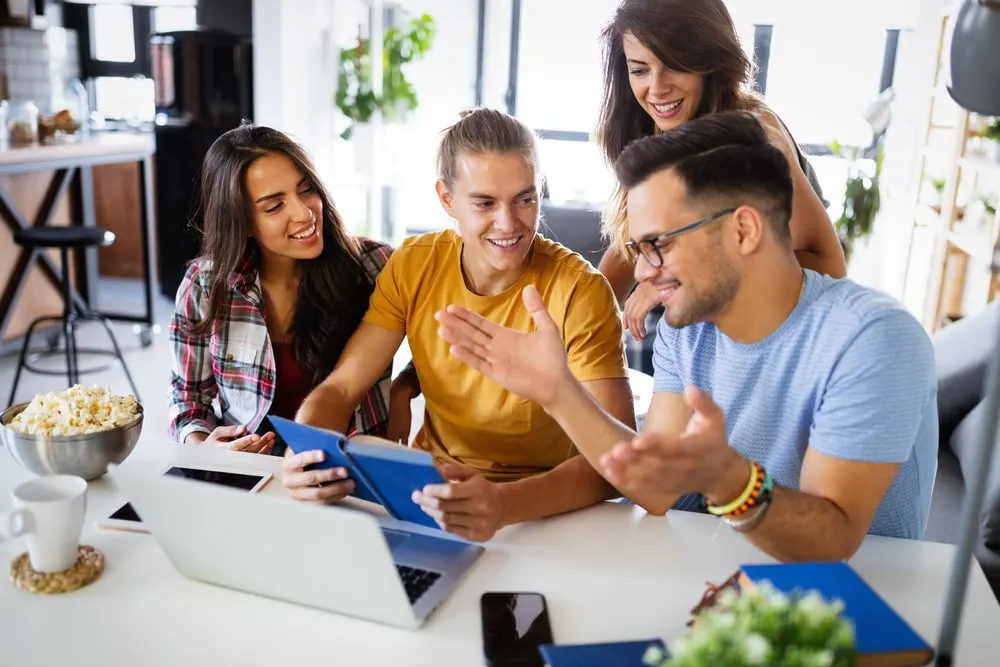 Choosing a college – Degreechoices.com