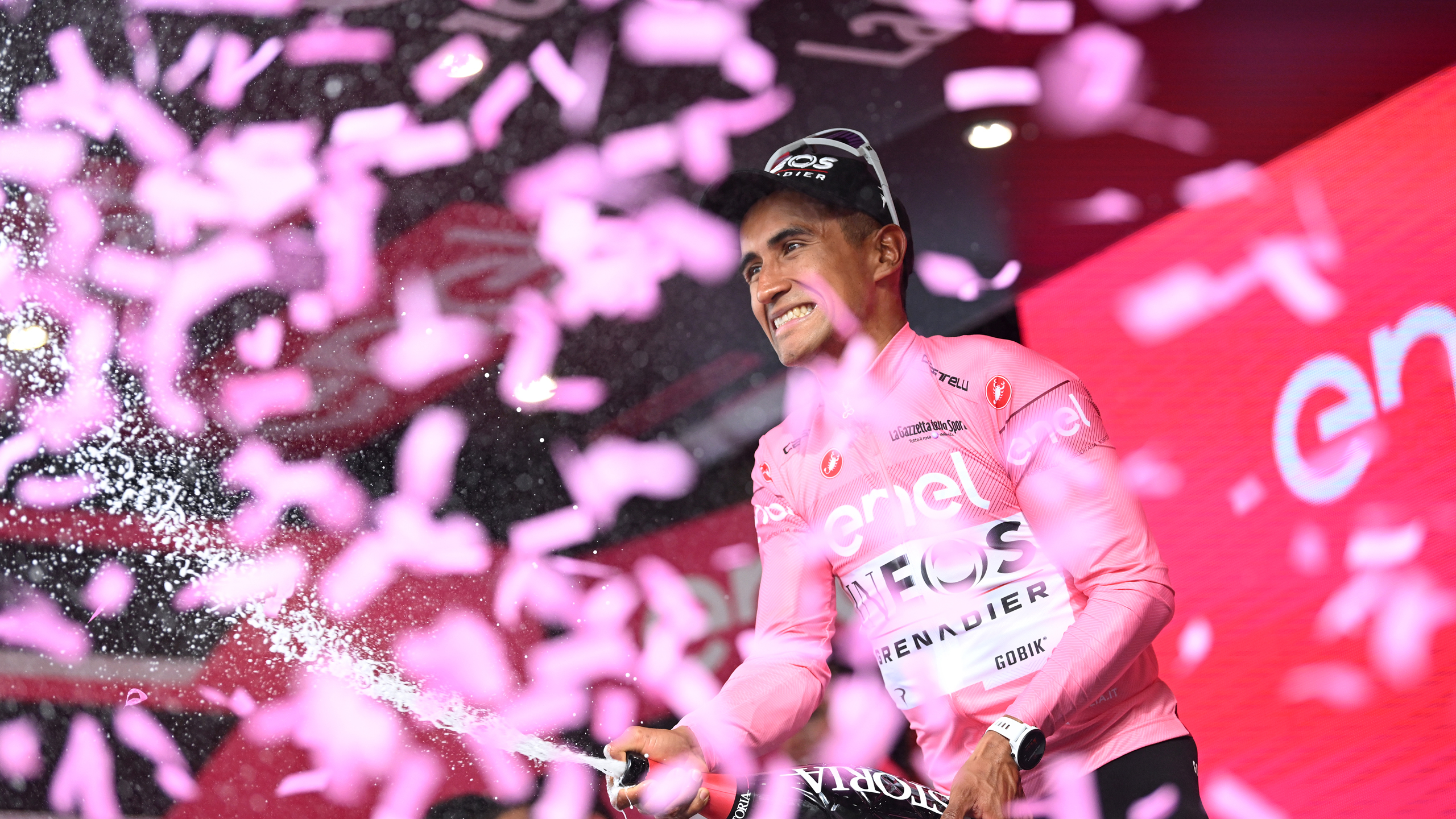 Narvaez wins stage one to take maglia rosa | INEOS Grenadiers