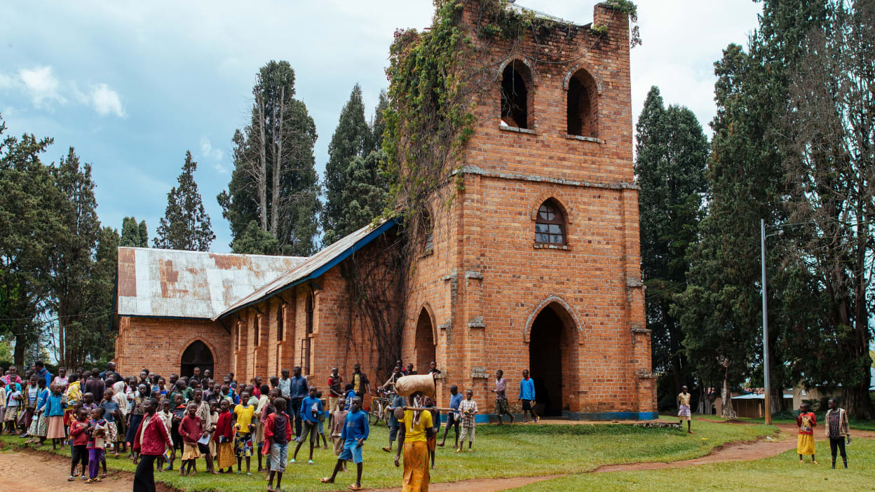 'It is thanks to God we survived': a refugee's story - Tearfund