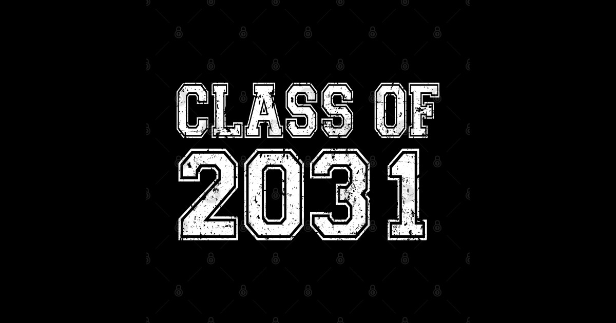 Class Of 2031 Graduation Vintage - Class Of 2031 - T-Shirt | TeePublic