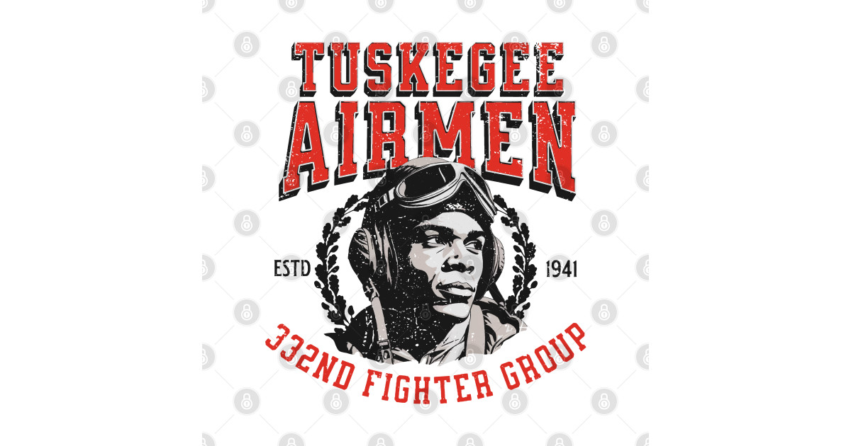 Tuskegee Airmen Red Tails Vintage WW2 - Tuskegee Airmen - T-Shirt ...