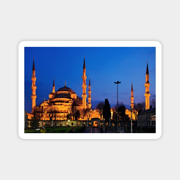 The Blue Mosque & its 6 minarets - Istanbul - Magnet | TeePublic