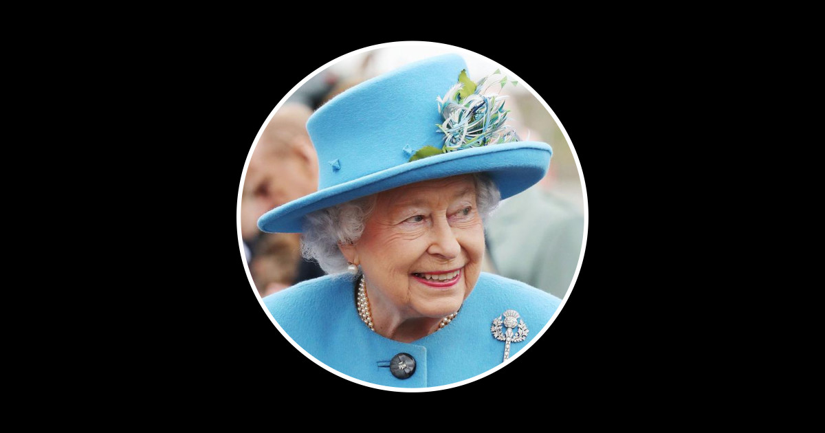 Queen Elizabeth Smile - Queen Elizabeth - Pin | TeePublic