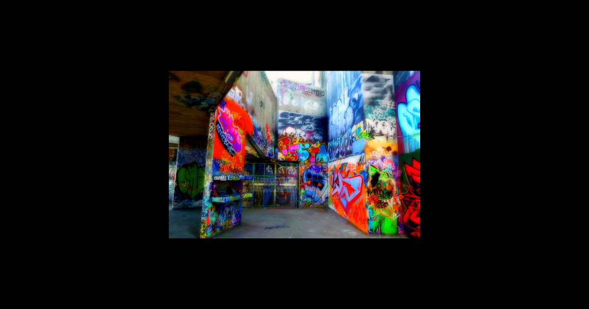 Southbank Skate Park Graffiti Street Art London - Southbank Skate Park ...