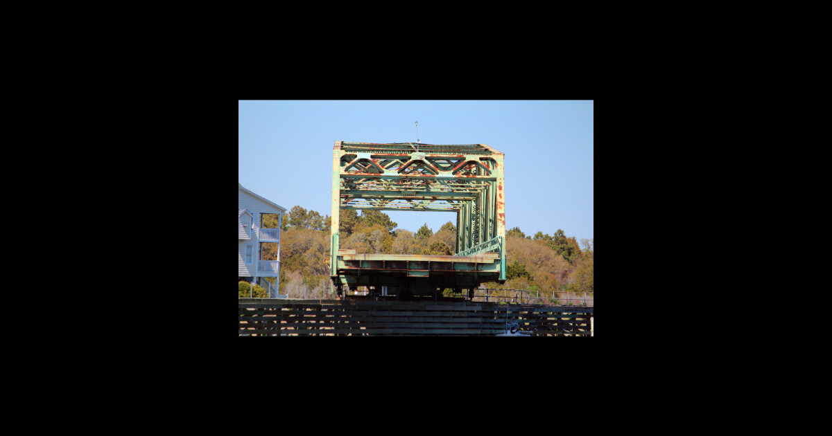 Swing Bridge Opening 2 - Surf City - Sticker | TeePublic