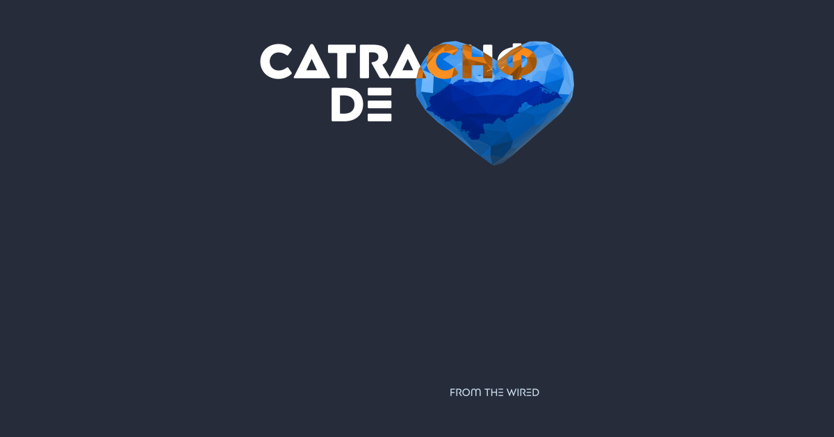 catracho de corazón - Honduras - T-Shirt | TeePublic