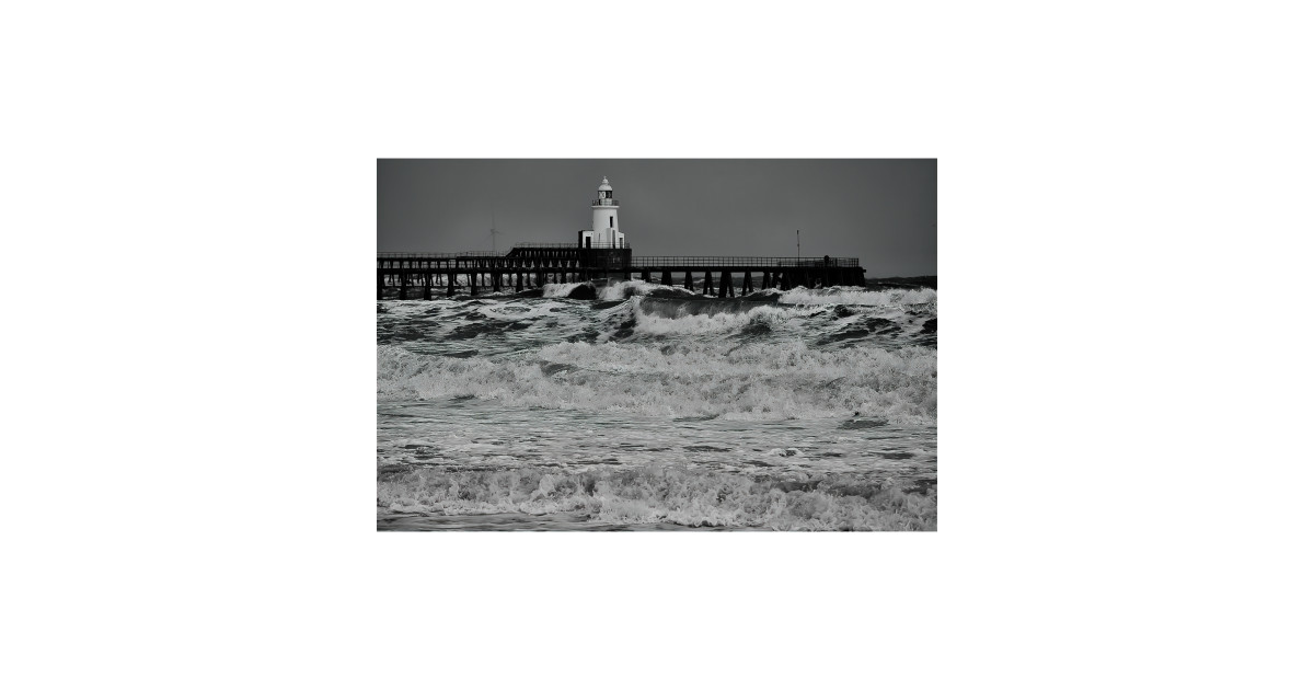 Winter storm in the North Sea - Blyth - T-Shirt | TeePublic