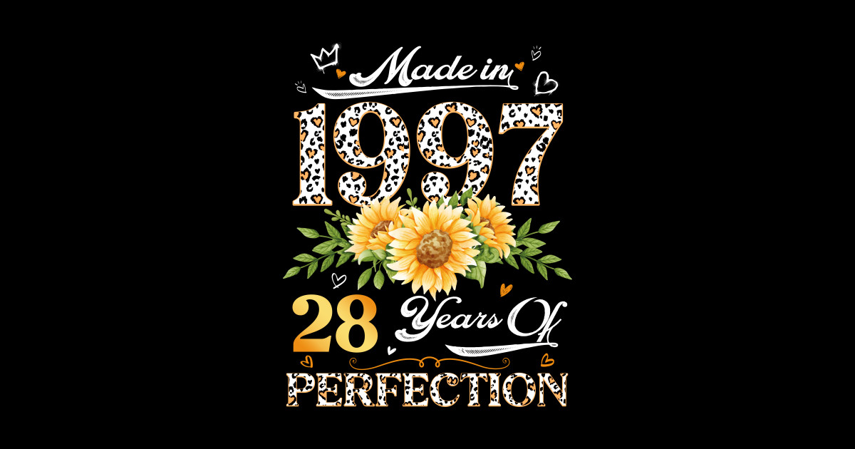 Womens 28 Years Old Made in 1997 28th Birthday Queen - 28th Birthday ...