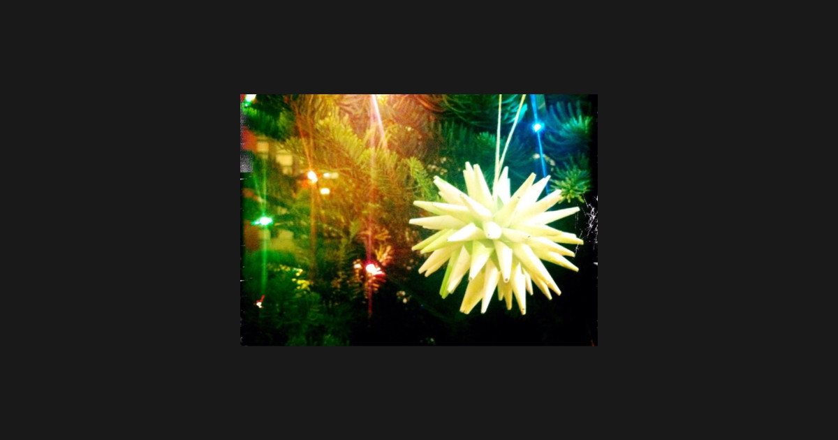 Spiky Paper Star Christmas Ornament - Ornament - T-Shirt | TeePublic