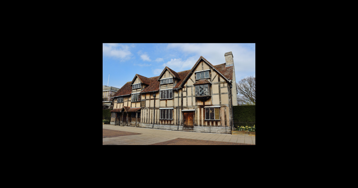 William Shakespears Birthplace - Shakespeares Birthplace - Sticker ...