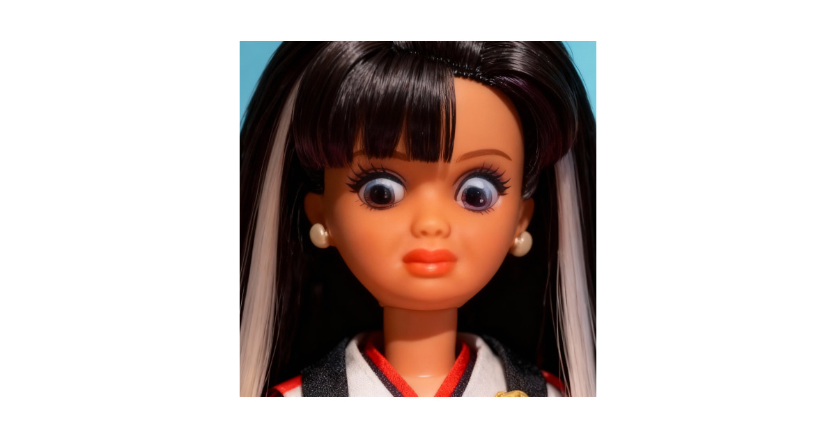 Funny Cosplay Awkward Shocked Cringe Yuck Ick Anxiety Weird Doll Meme ...