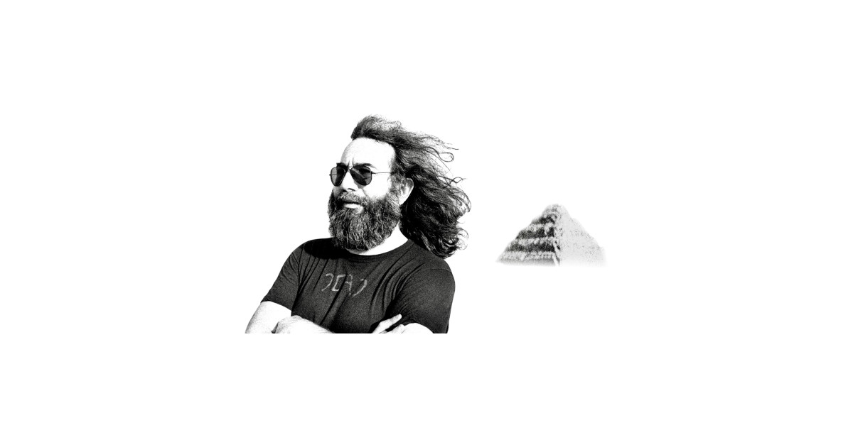 Jerry Garcia at the Pyramids - Grateful Dead - T-Shirt | TeePublic