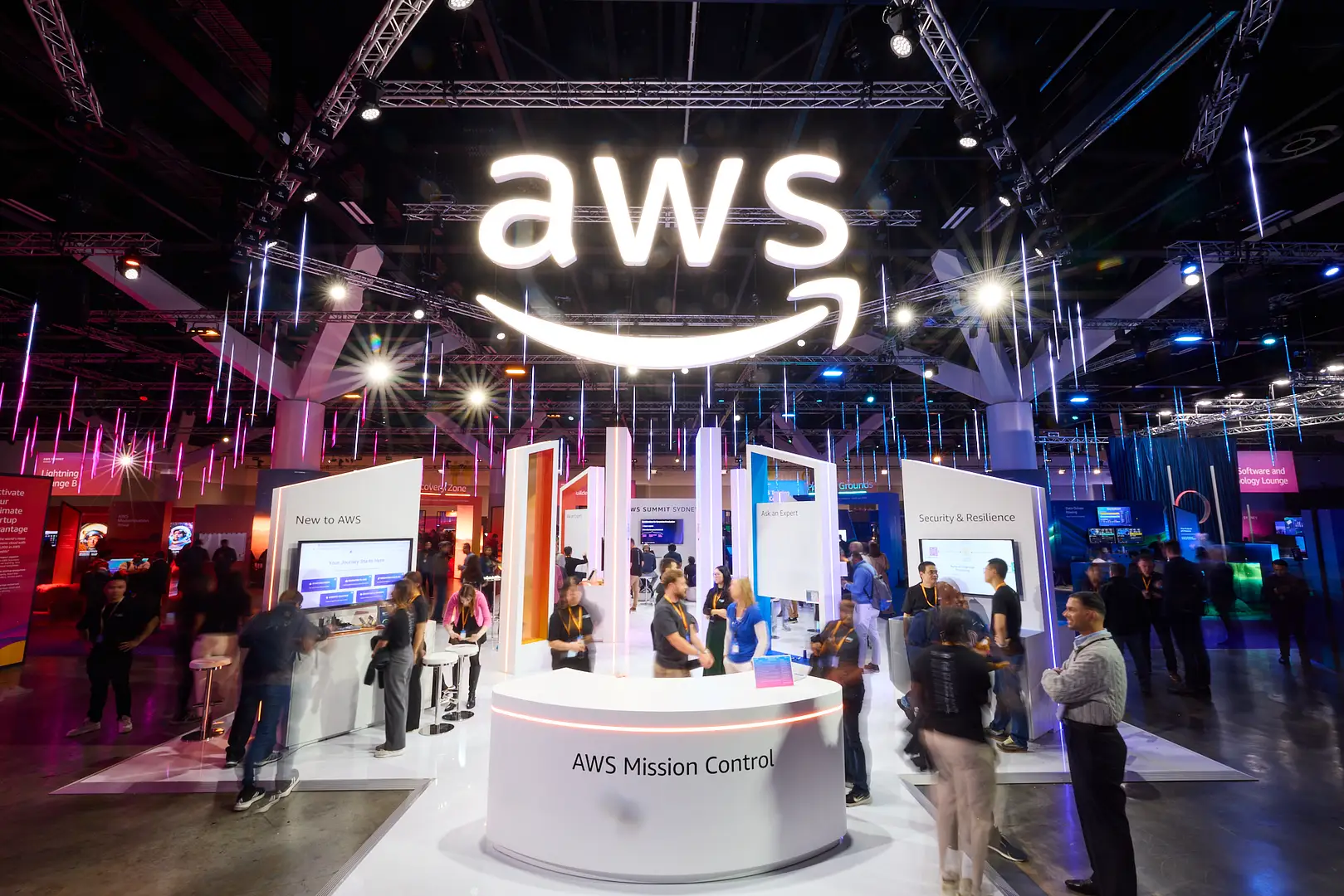AWS_SUMMIT_SYDNEY_2025_DAY1_VO_9627-1-2.png