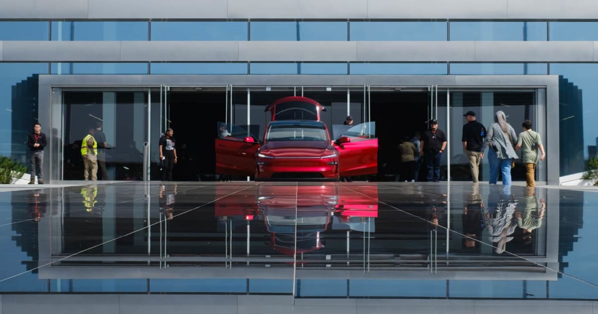 You're Invited - Tesla Londonderry, NH Opening Celebration | Tesla Events